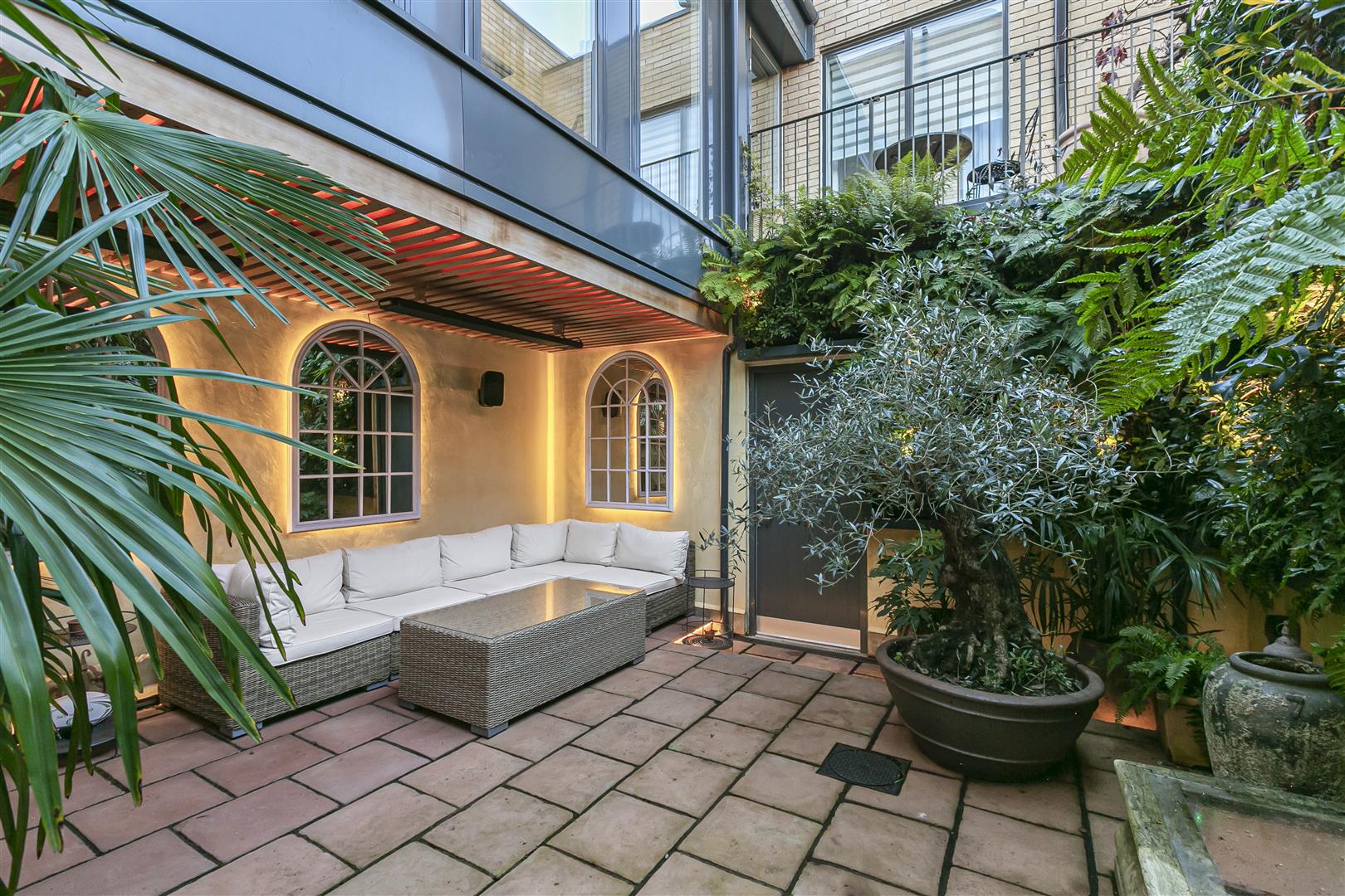 4 Bedroom for sale in Cambridge - Cheffins Cambridge Sales